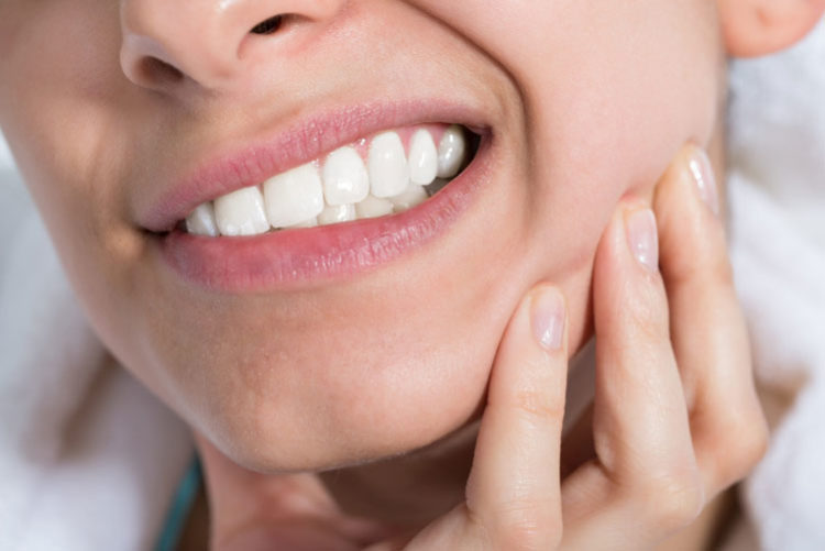 6 Common Causes of Jaw Pain